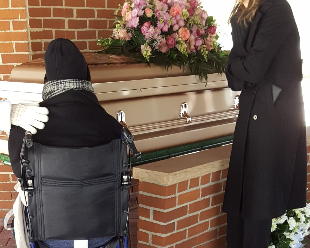 A “Contemporary” Funeral Home – The Morte Girls